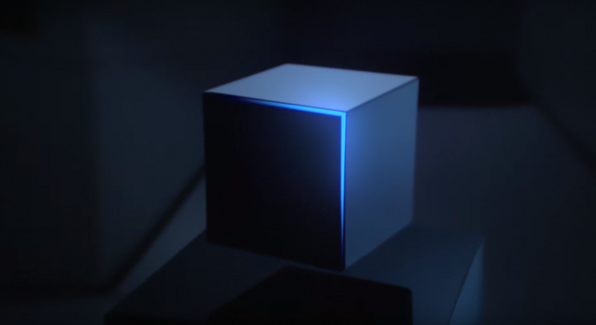 Adam Samsung'un 14 saniyelik teaser videosuna - TeknoSeyir